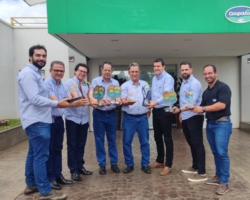 Coopatos comemora a conquista do Prêmio Ouro de Excelência em Gestão do Sistema OCB
