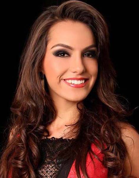 Nicolly Lopes representa Patos de Minas no concurso Miss Mundo Minas Gerais 2015