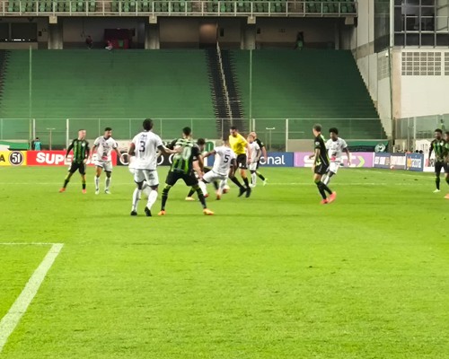 URT perde para o América por 1 a 0, mas segue na liderança do grupo A ...